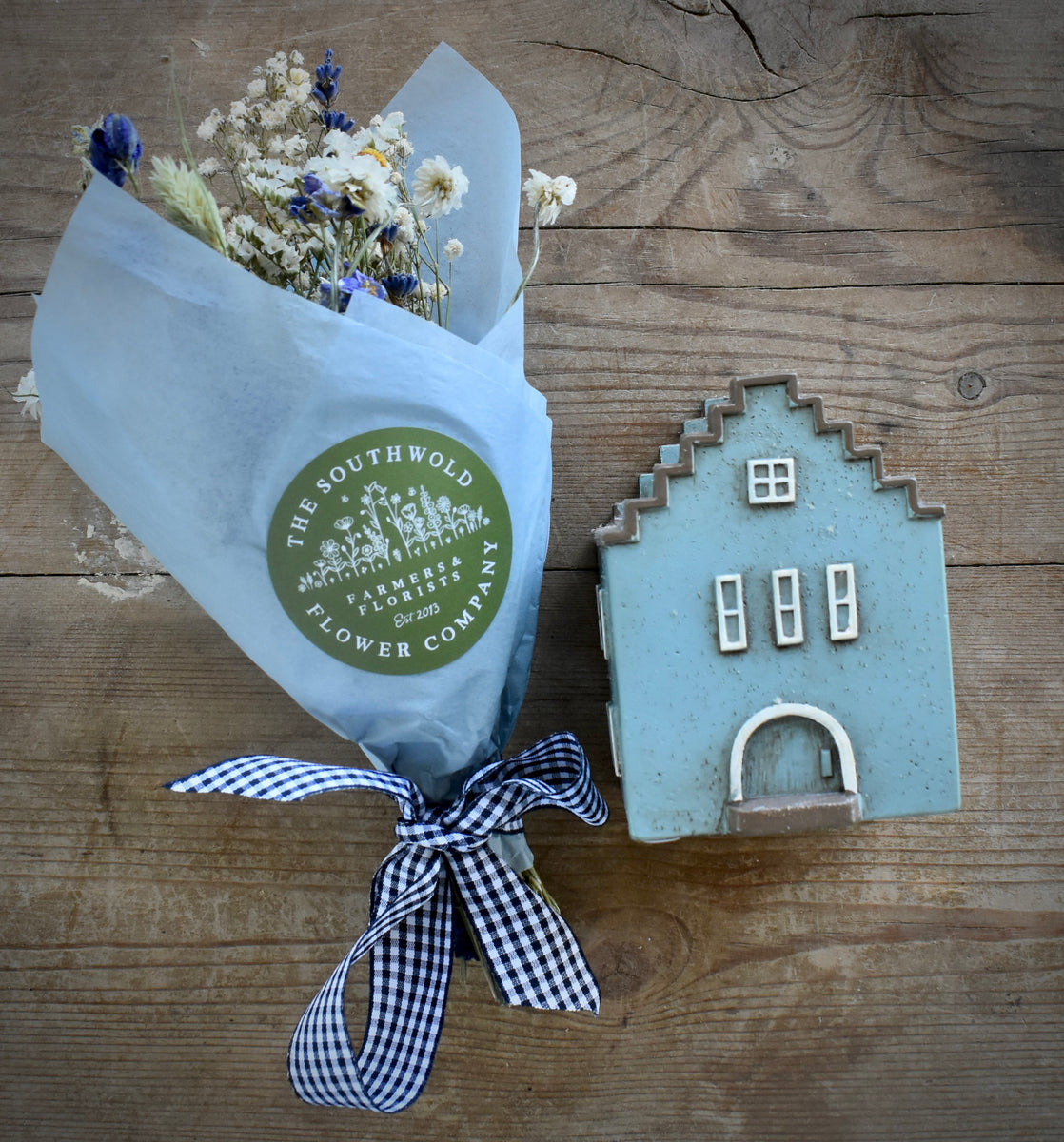 Everlasting Dutch House Arrangement Kit – The Southwold Flower Company